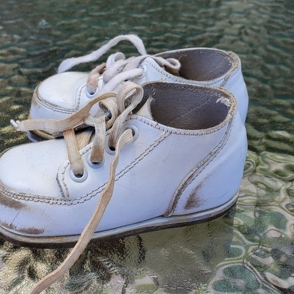 Child Life | Shoes | Vintage 97s80s Baby Shoes | Poshmark
